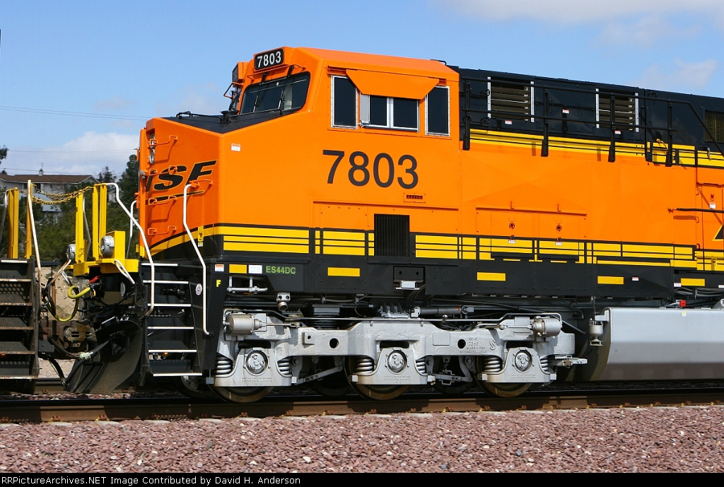 BNSF 7803
